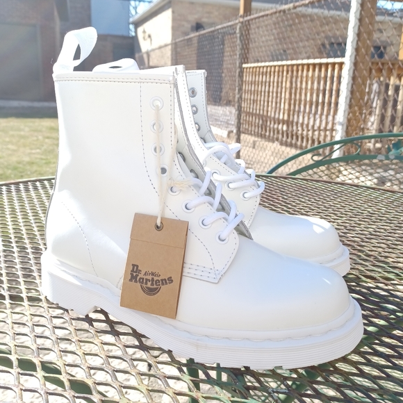 Dr. Martens | Shoes | Dr Martens Airwair All White High Boots Rare ...